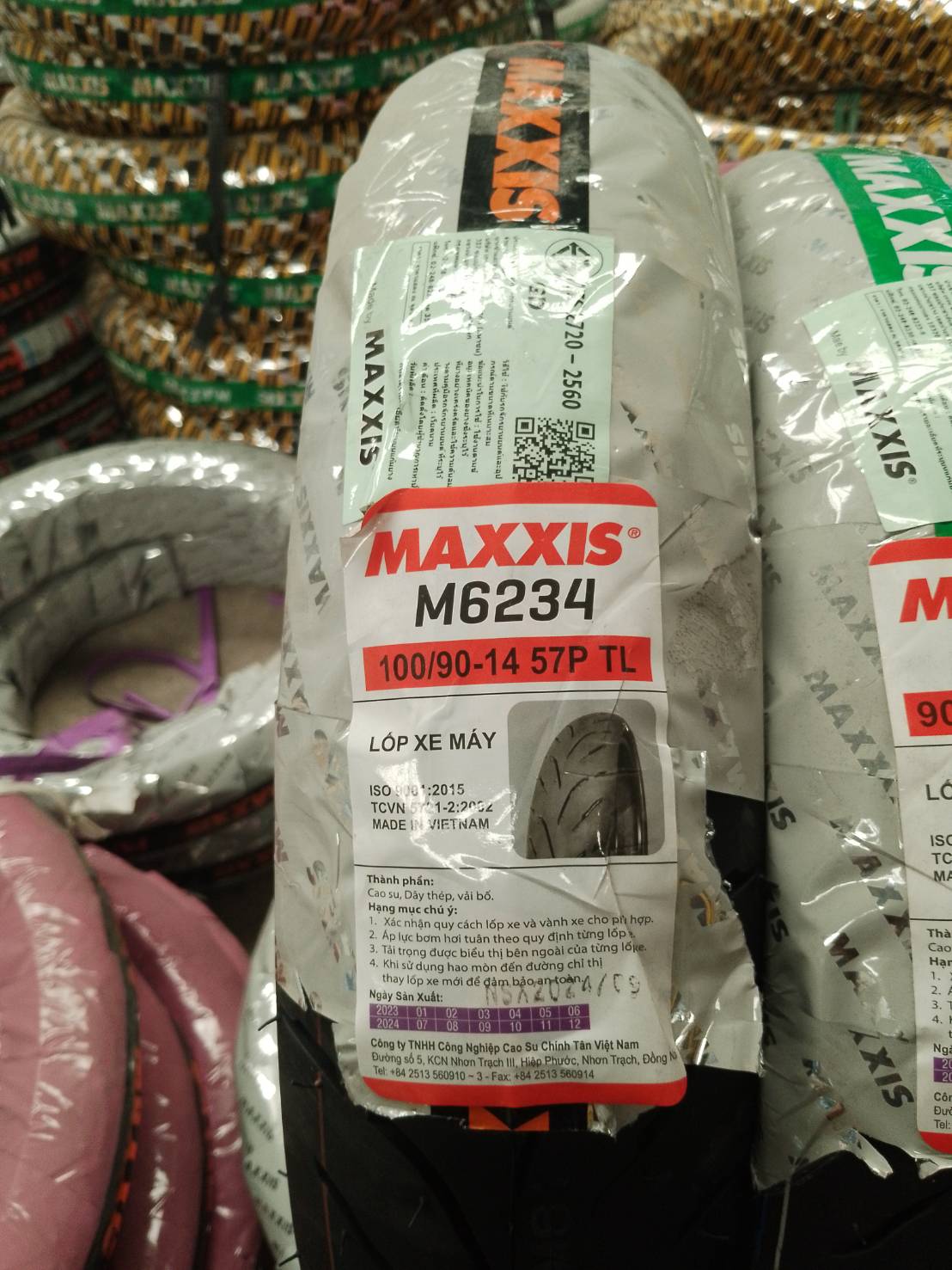 ยางรถมอเตอร์ไซค์ MAXXIS รุ่น M6233-M6234 ขนาด 80/90-14 , 90/90-14 , 100/90-14 TL สำหรับรถ HONDA ...
