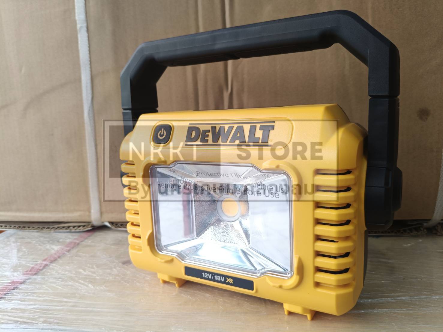 DCL077-XJ DEWALT ไฟฉายไร้สาย รุ่น DCL077 รับประกันศูนย์ 3 ปี (12V/20V ...