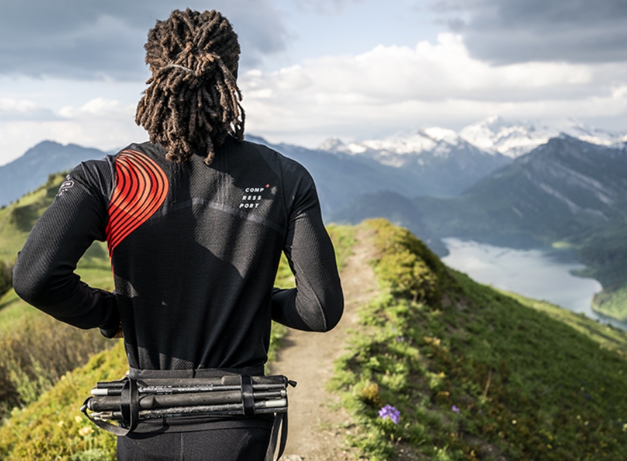 COMPRESSPORT FREE BELT PRO กระเป๋าวิ่งคาดเอว สำหรับออกกำลังกาย ช่องใส่ ...