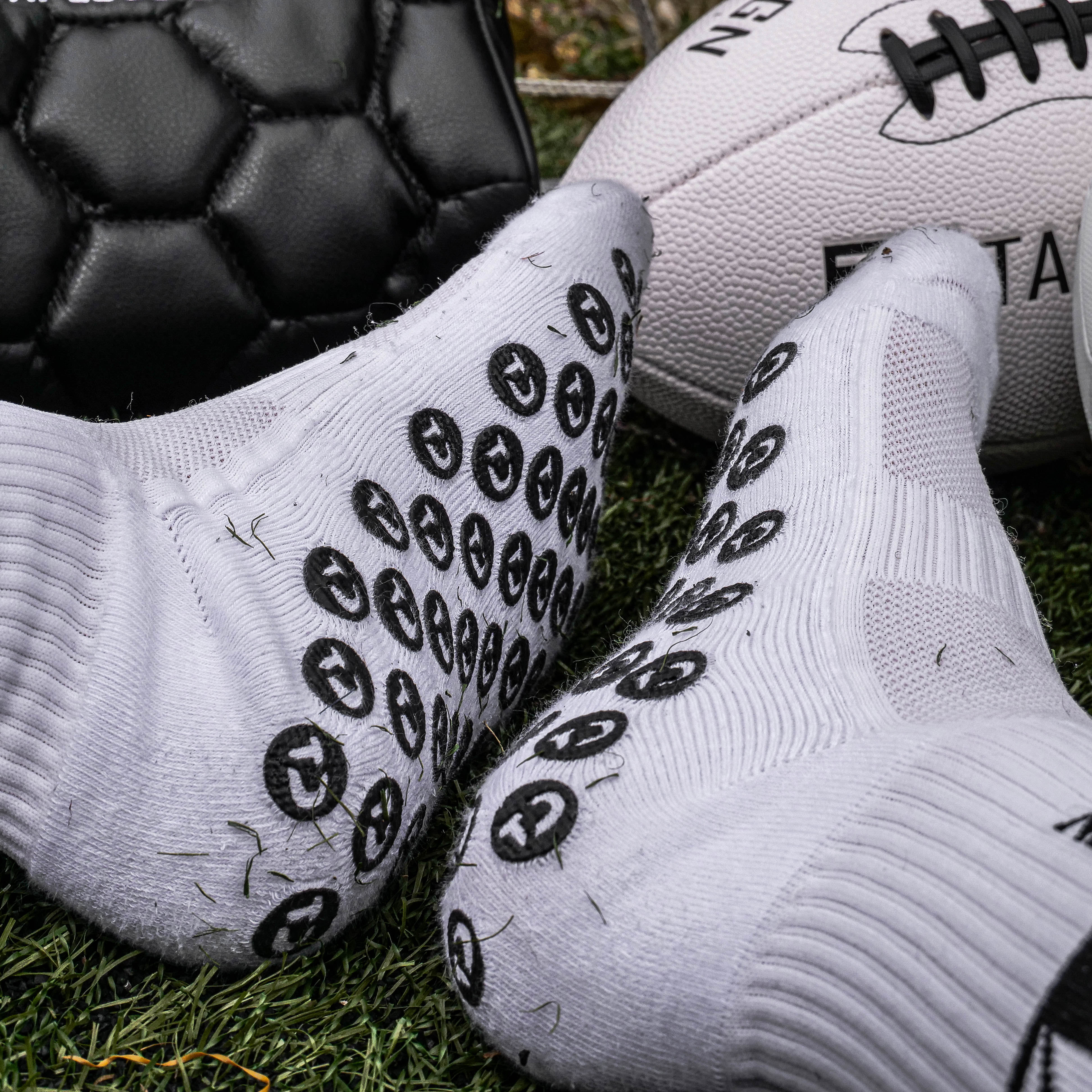 ของแท้ 100% TAPEDESIGN Superlight Socks รุ่น Superlight ถุงเท้าเล่นกีฬา ...