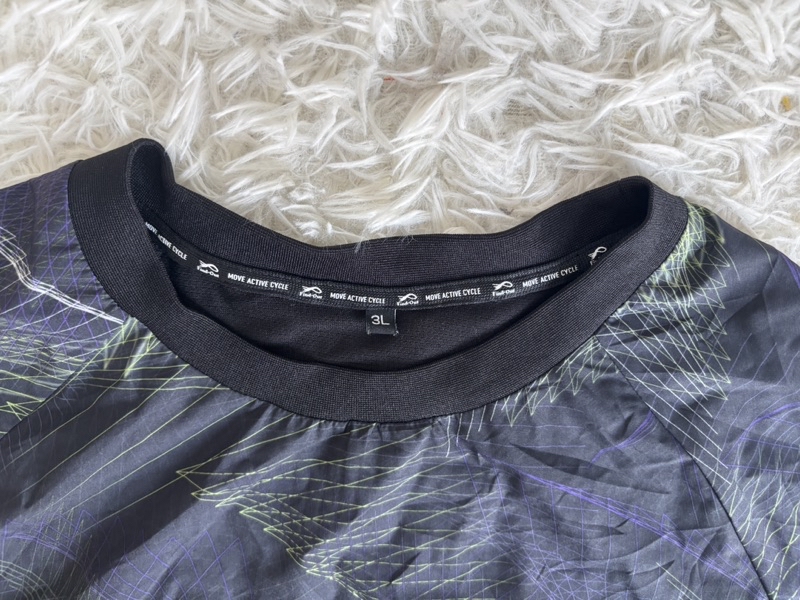 ยส99 มือสอง Find-Out ชุดปั่นจักรยาน Workman 3L ด้านหน้ากันลม ด้านหลังมีตาข่ายและกระเป๋า เสื้อยืด ...