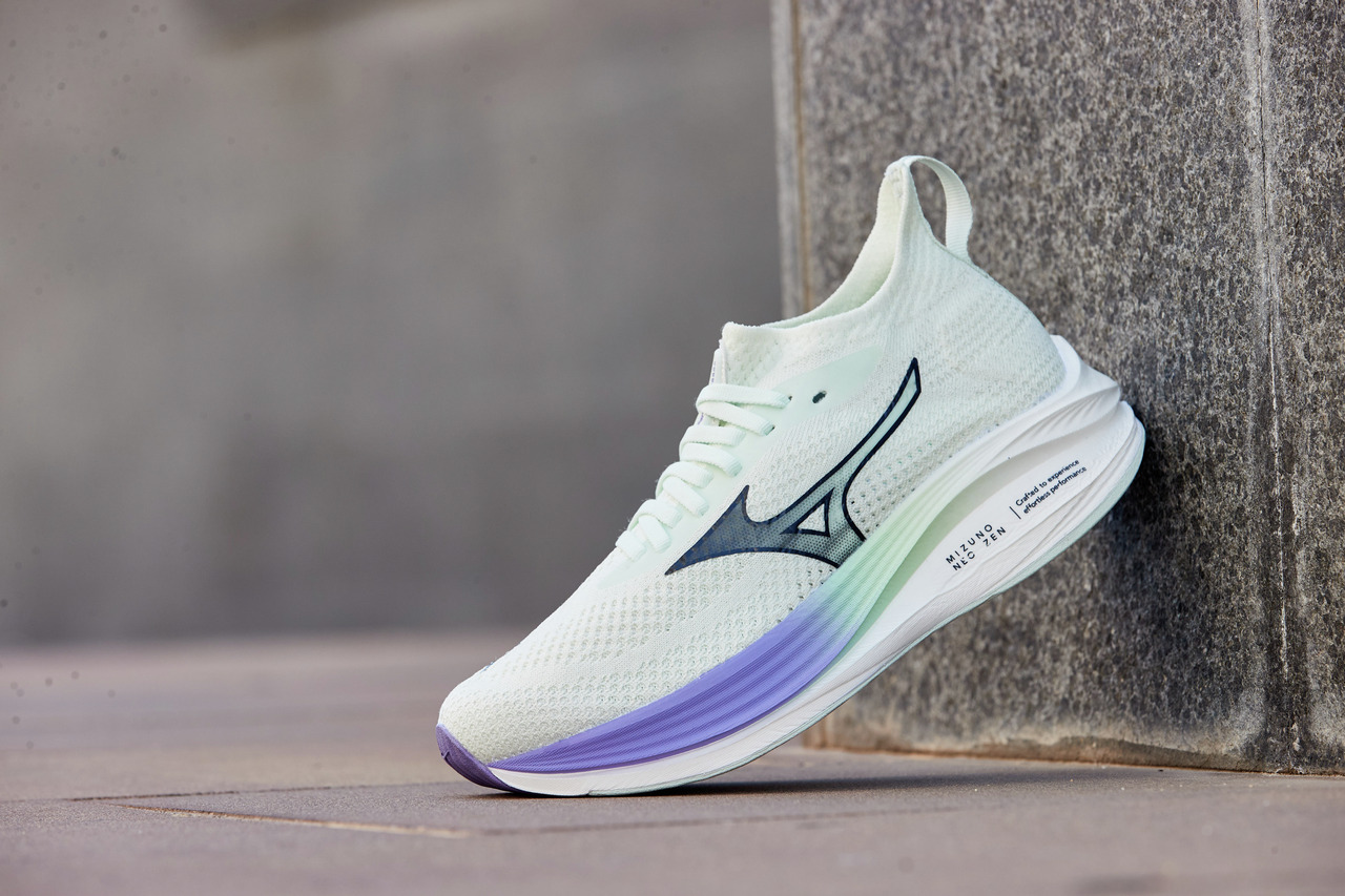 Mizuno Neo Zen Women รองเท้าวิ่งรุ่นใหม่ที่แสดงออกถึงความเรียบง่าย ...