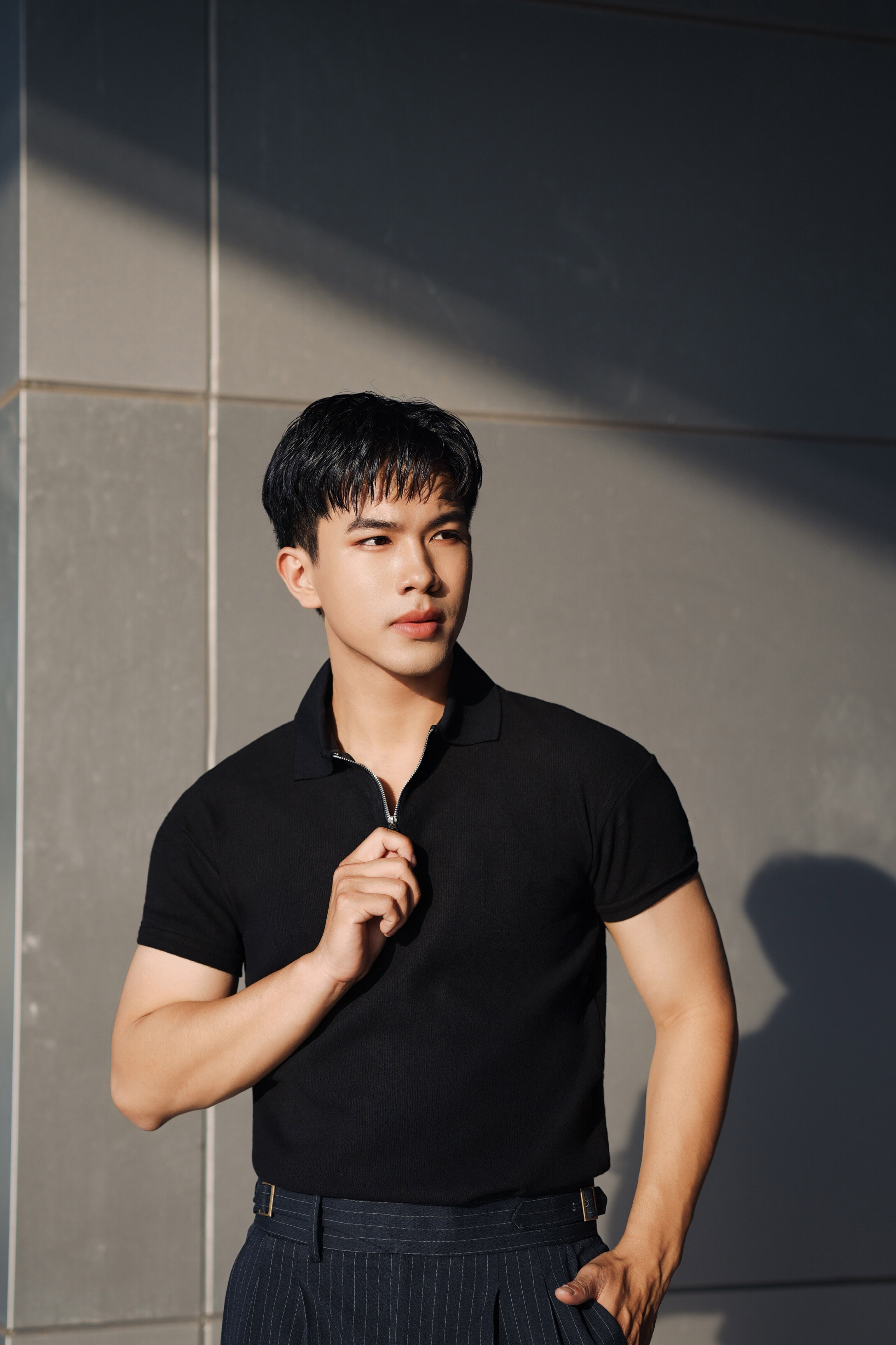 DANDY COSMO | เสื้อ Muscle-Fit Zipper โปโล คอปกซิป เนื้อผ้าร่อง ขนนุ่ม ...
