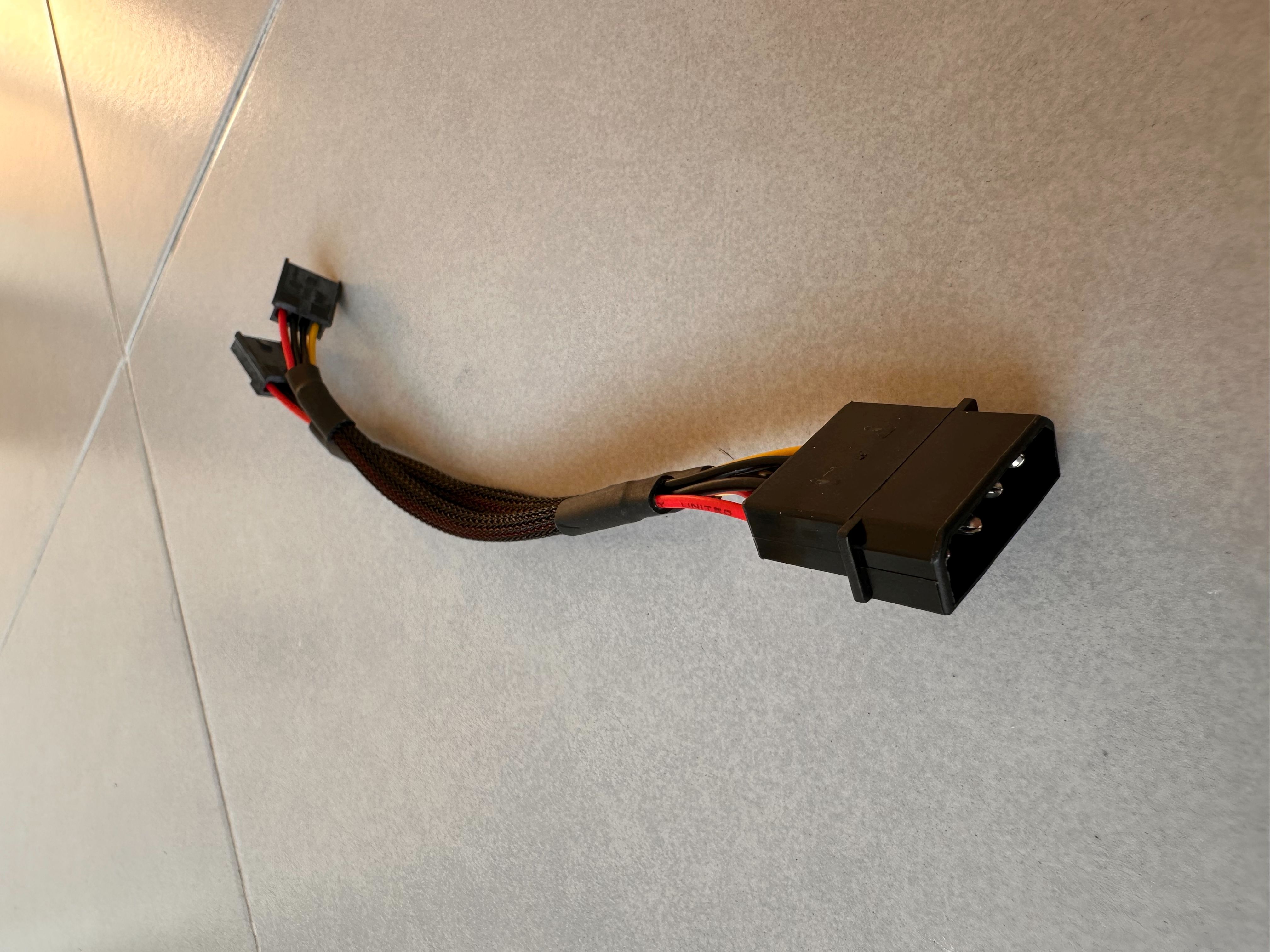สาย POWER FDD Floppy Drive 4PIN to MOLEX IDE 4PIN POWER ของมีคุณภาพ ได้ ...