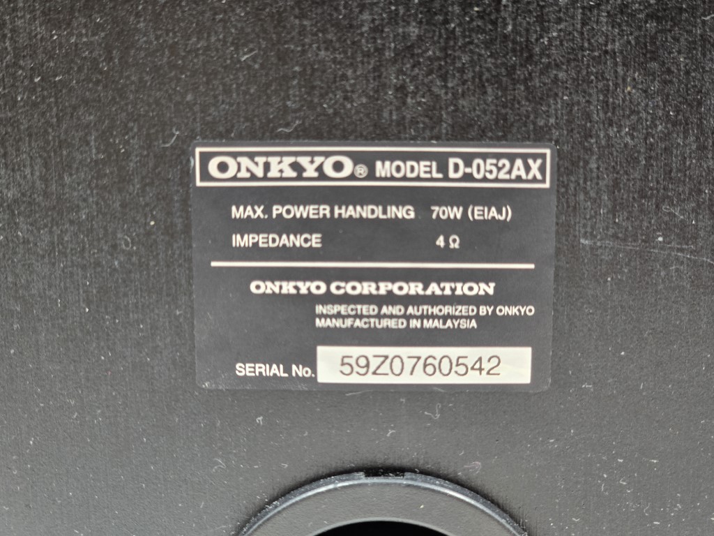 AZ82 ลำโพง 1 คู่ มือสองญี่ปุ่น (542) ONKYO D-052AX 70W 4 โอห์ม Woofer 4 นิ้ว Size ตู้ 16x22x28 ...