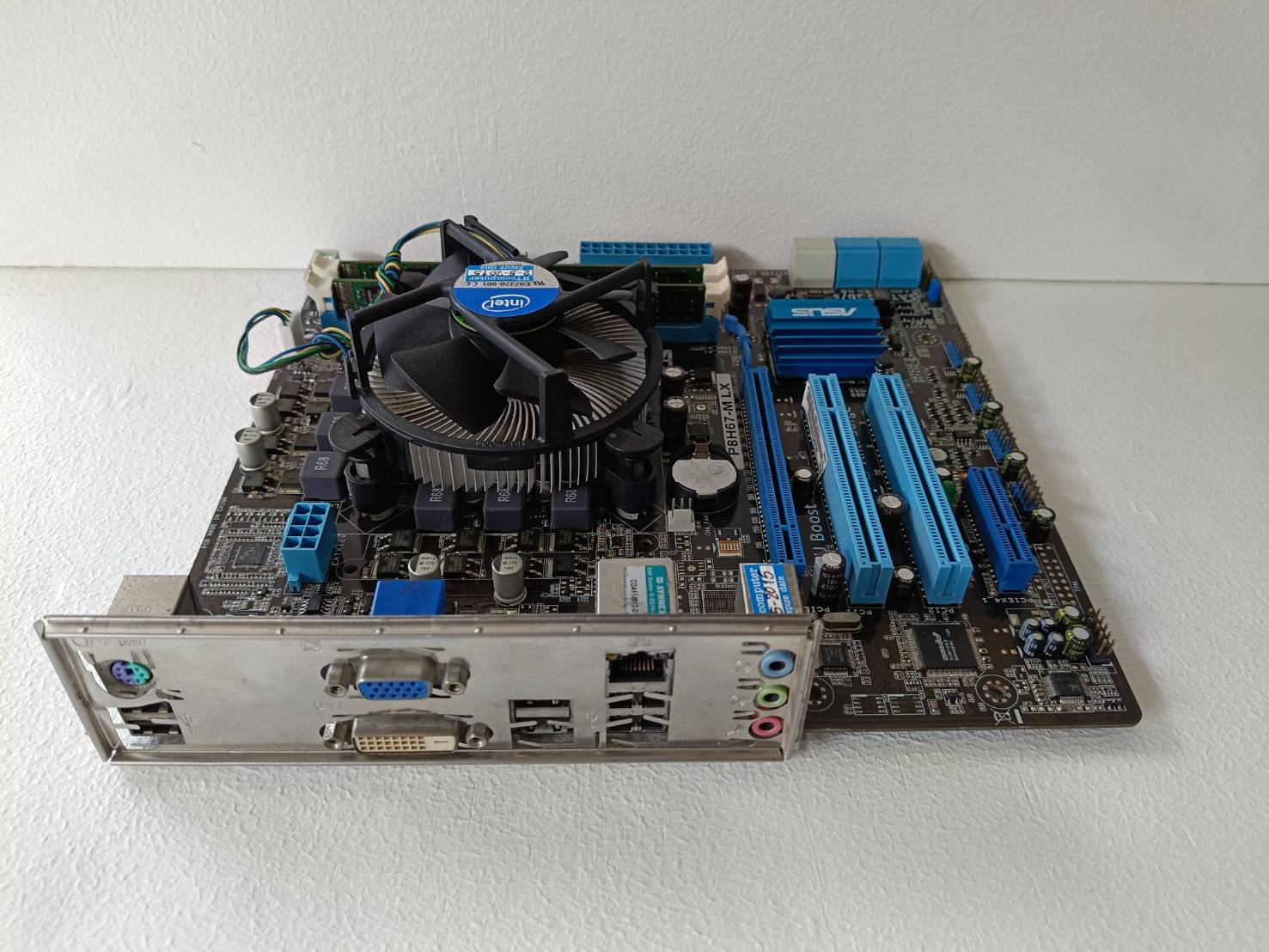 เมนบอร์ด ASUS P8H67-M LX Socket 1155 CPU i5-2400 RAM 8GB DDR3 พร้อมฝา ...