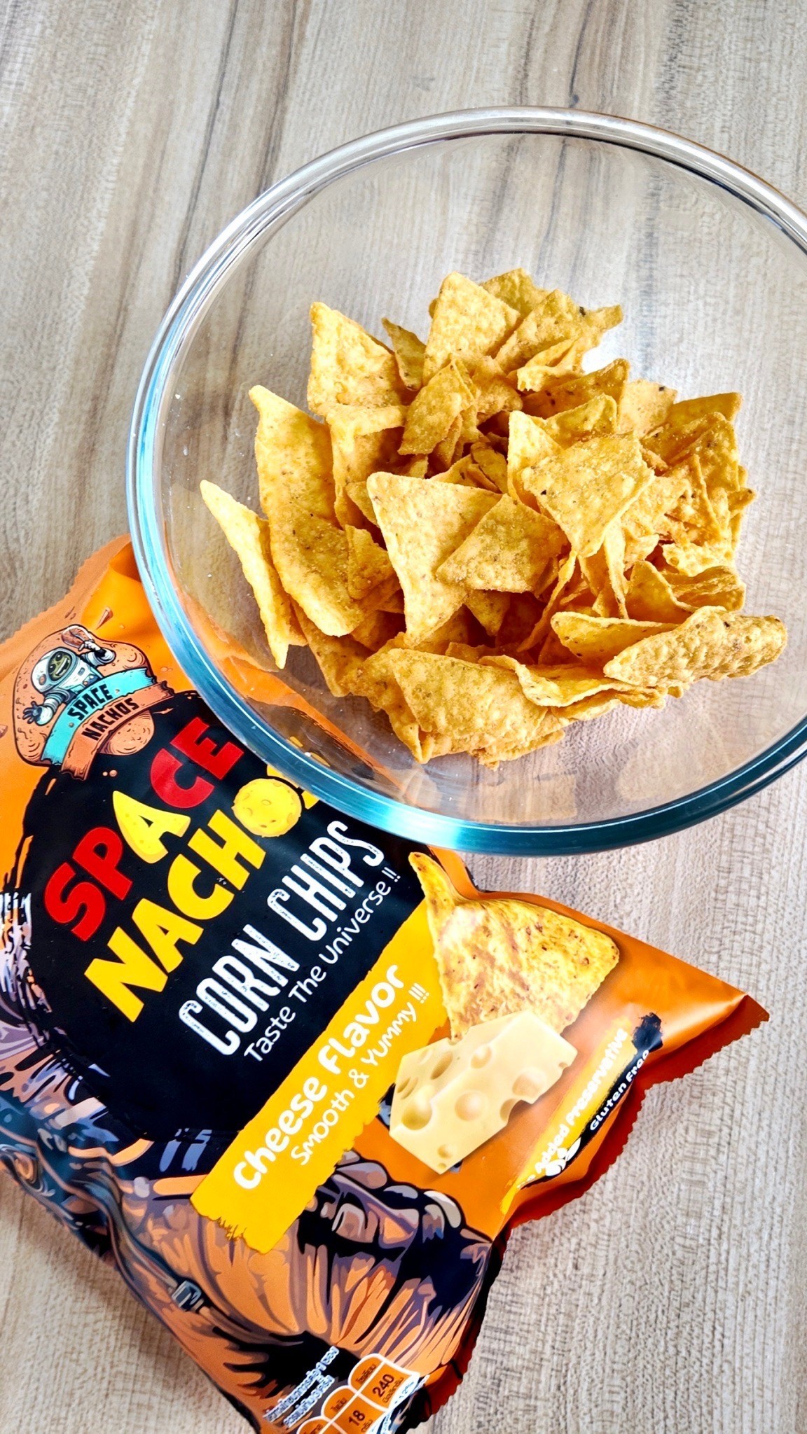 SPACE NACHOS Corn chips ราคาพิเศษ Crispy Tortillas Chips Cheese Flavor ...