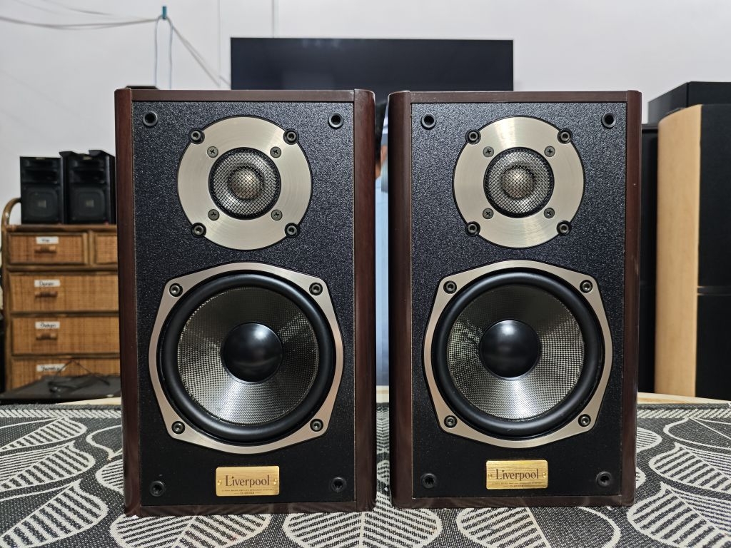 ลำโพง ONKYO D-200II Liverpool+ขาตั้งตรงรุ่น AS-200A รุ่นสร้างชื่อ Maed ...
