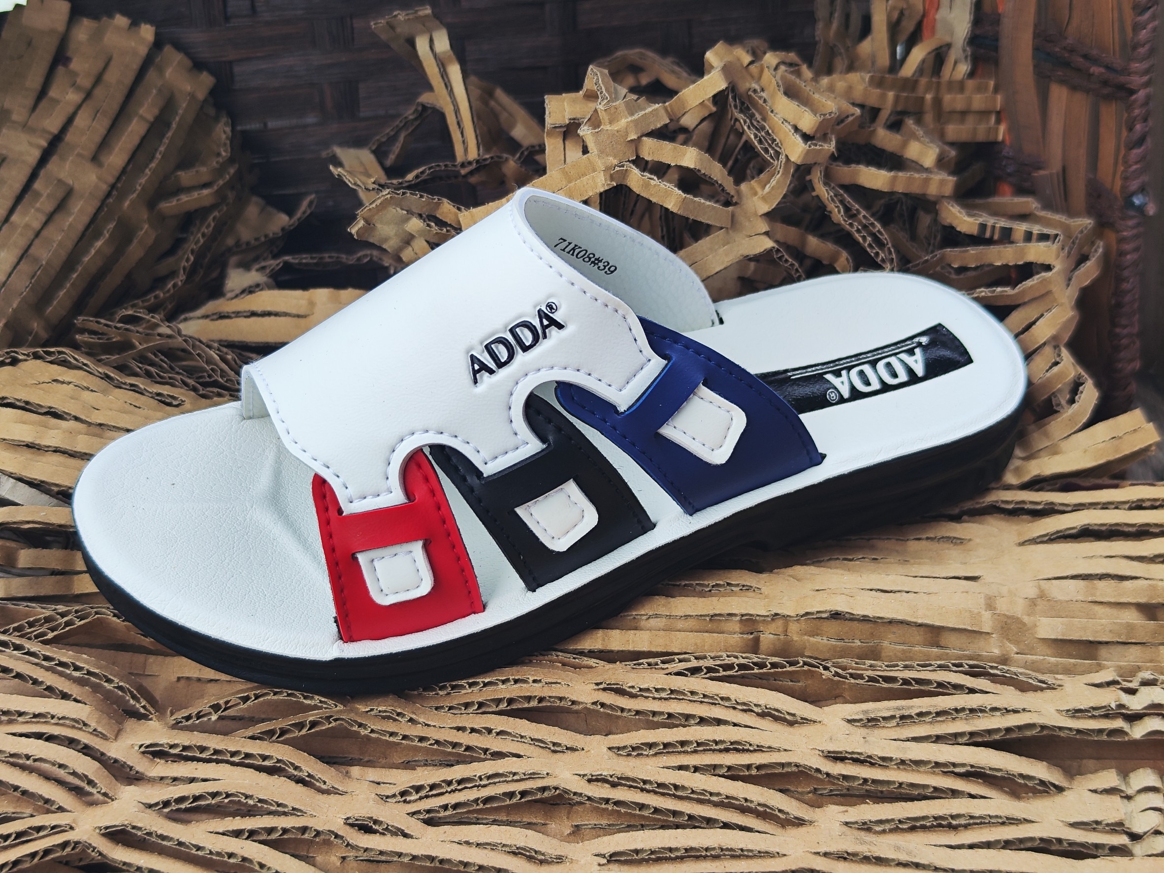 addaแท้รองเท้าแตะผู้ชายลำลองเดินเบาสบายเท้า รองเท้าผู้ชายเดินไม่เหมื่อย ...