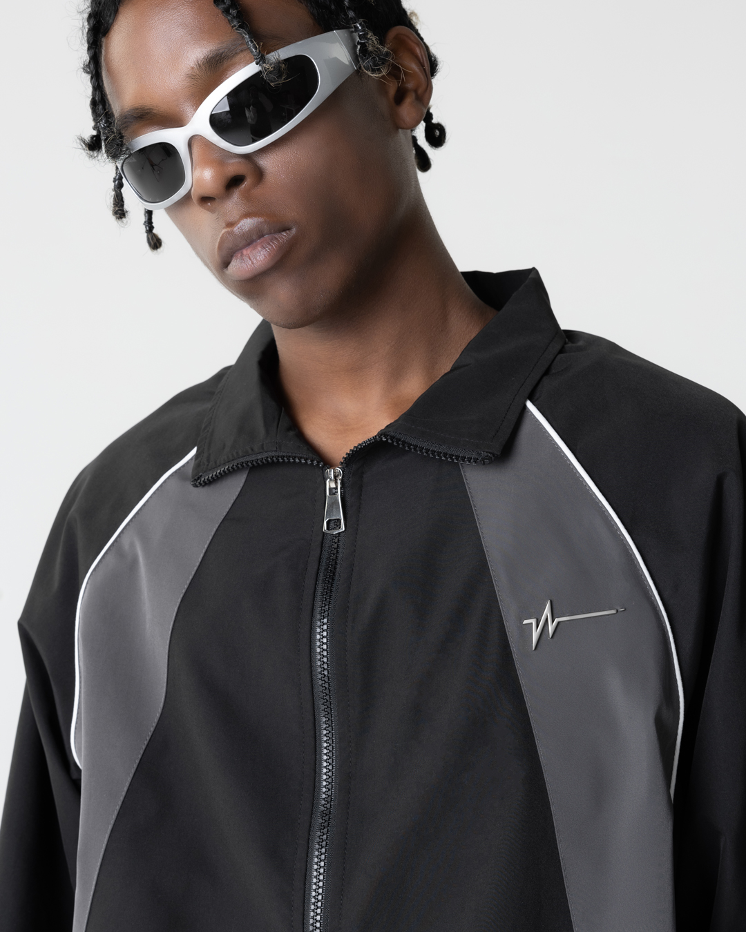 URTHE - เสื้อแจ็คเก็ต เเขนยาว Oversize Col. DARKWAVE รุ่น DW SPORT ...