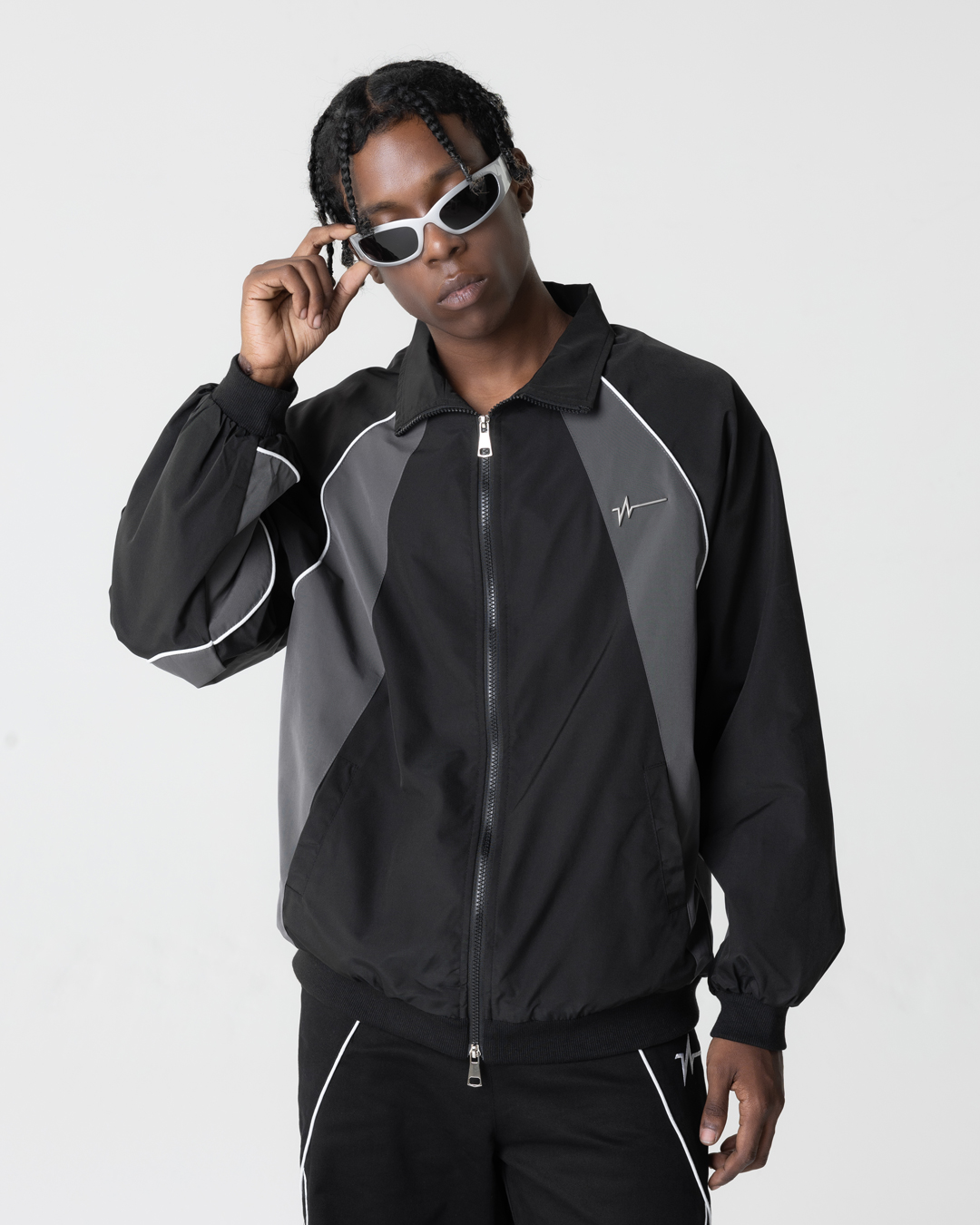 URTHE - เสื้อแจ็คเก็ต เเขนยาว Oversize Col. DARKWAVE รุ่น DW SPORT ...