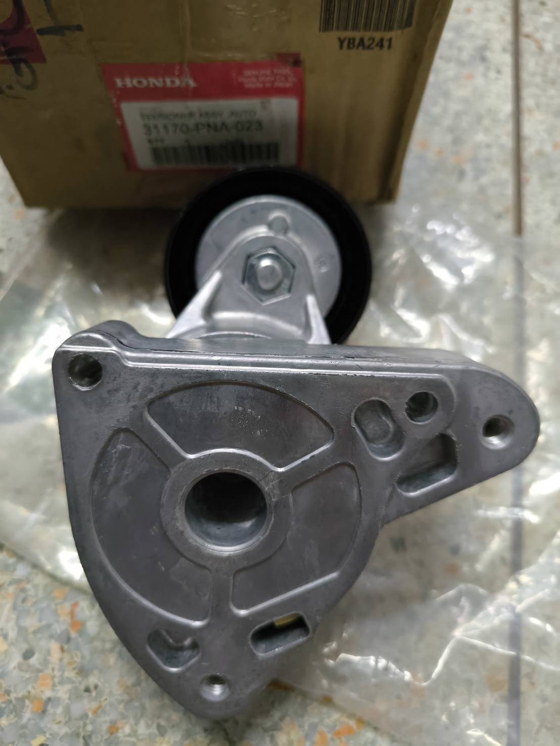 ลูกลอกสายพานหน้าเครื่อง HONDA CRV G2 ปี 2002- 2006 เครื่อง2.0 / ACCORD ...