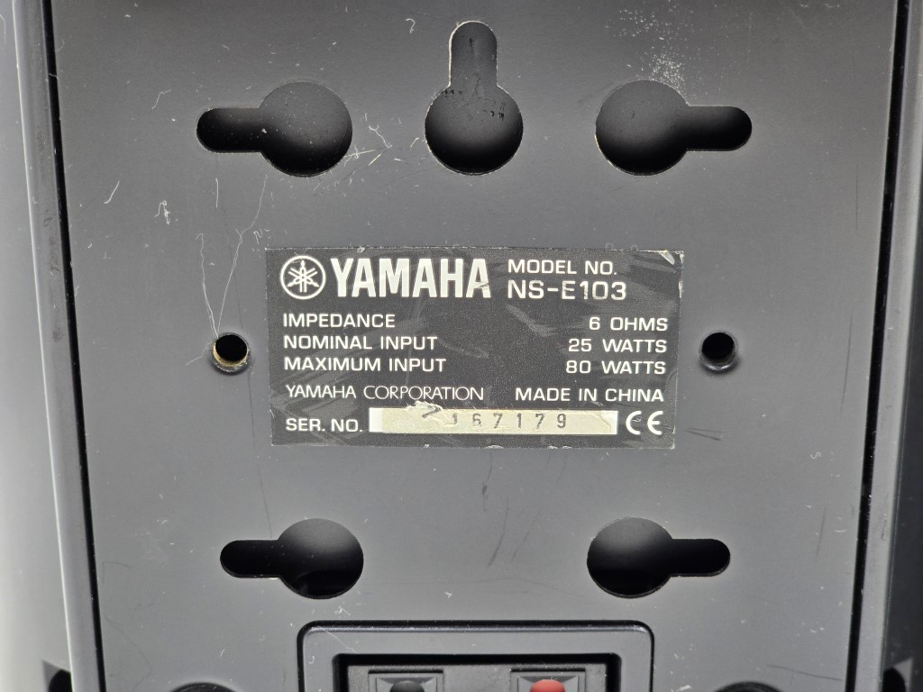 AZ194 ลำโพง 1 คู่ มือสองญี่ปุ่น (179-180) YAMAHA NS-E103 25-80W 6 โอห์ม Woofer 3.5 นิ้ว Size ตู้ ...