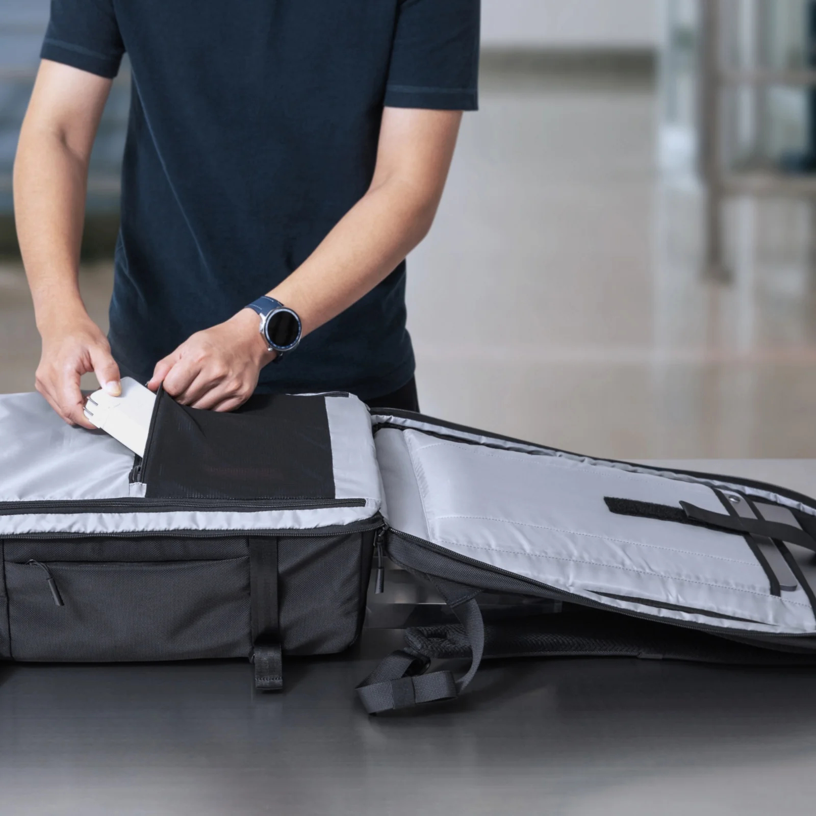 Tomtoc Navigator-T67 Travel Laptop Backpack 38 Liter กระเป๋าสำหรับ Macbook Pro M2, M1 14-16" และ ...