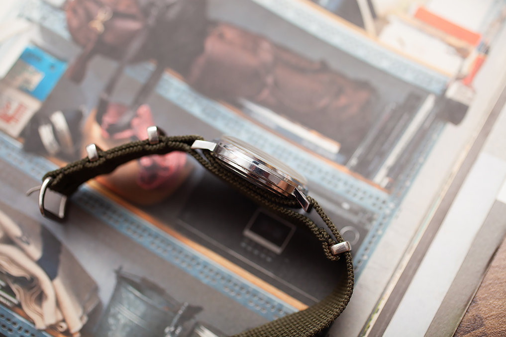 นาฬิกา mickey mous mickey Bradley รุ่น Pied eye Vintage Watch Mickey ...