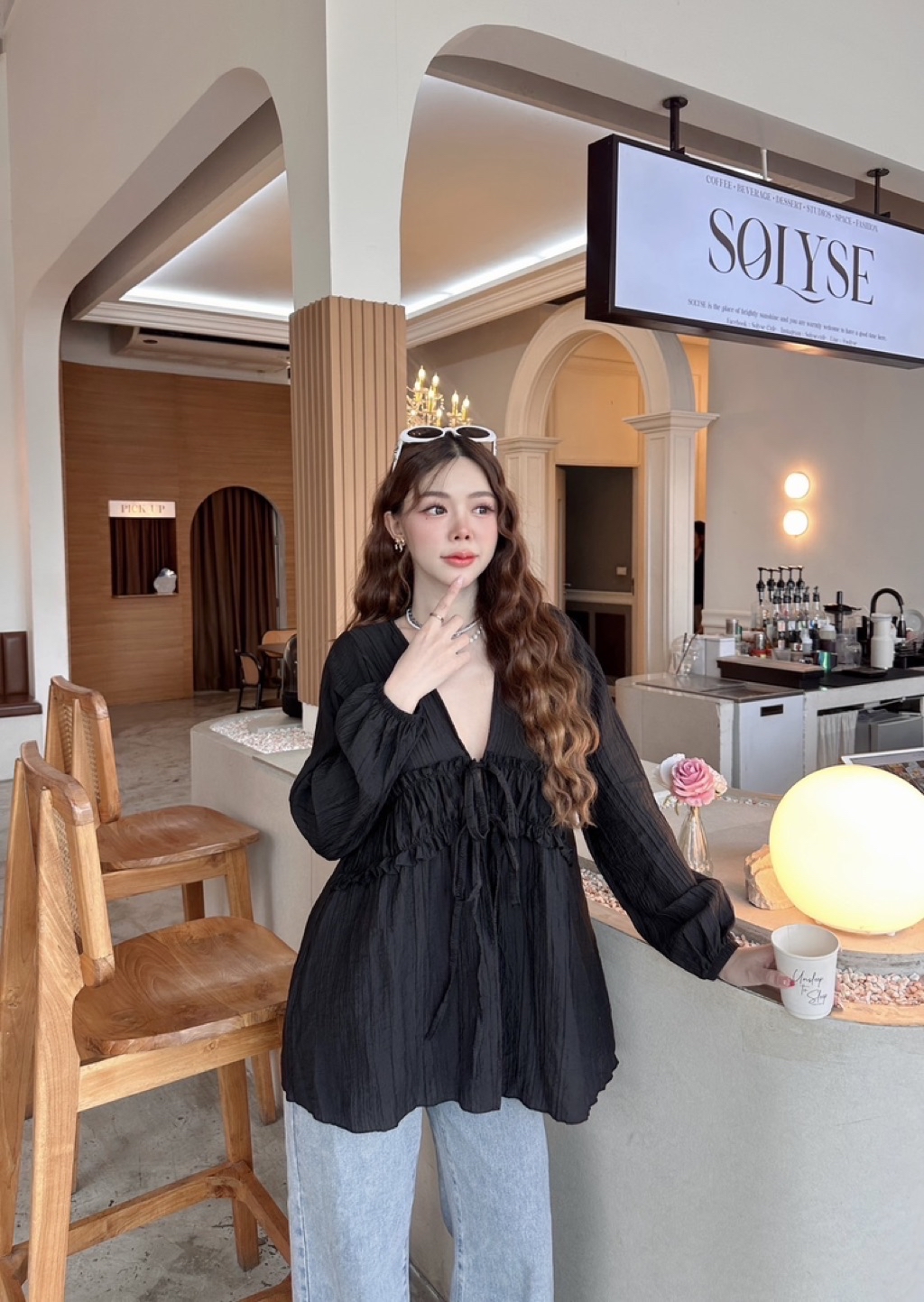 WINNIE TOP เสื้อคอวี | Shopee Thailand