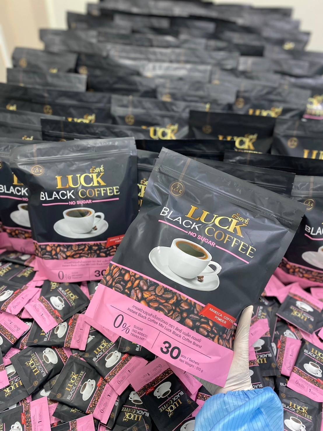 LUCK Black Coffee ลัคซ์ แบล็ค คอฟฟี่ กาแฟดำปรุงสำเร็จชนิดผง แบบถุง 30 ...