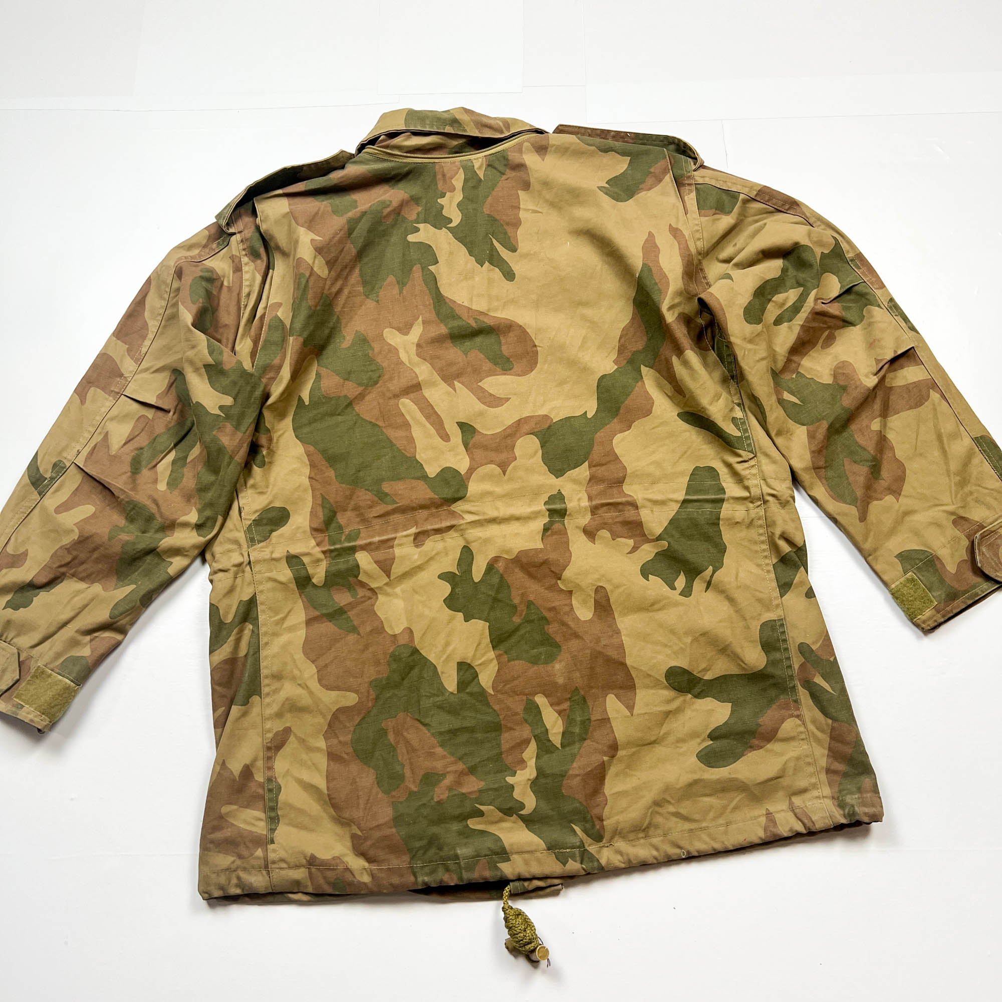 แจ็คเก็ตเดินป่า แจ็คเก็ตวินเทจ Vintage1989 Military Pakistan Army ...