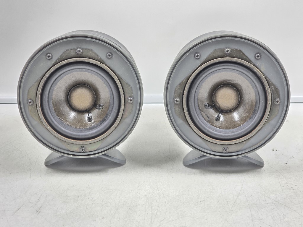 BA100 ลำโพง 1 คู่ มือสองญี่ปุ่น YAMAHA AST-S7 Woofer 3.5 นิ้ว Size ตู้ ...