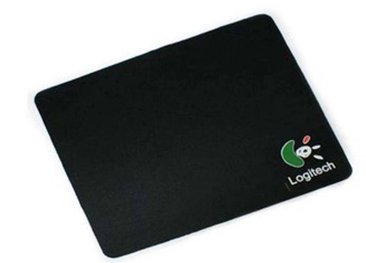 แผ่นรองเม้าส์ Optical Mouse Pad แบบอ่อน 22 x 18 CM | Shopee Thailand