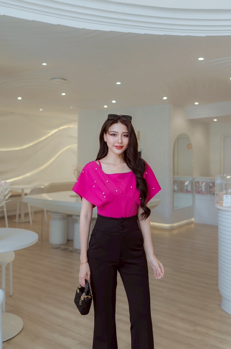 235 เสื้อสายเดี่ยวแต่งปกมุกตอก (ผ้ายืด Original REEYA) | Shopee Thailand