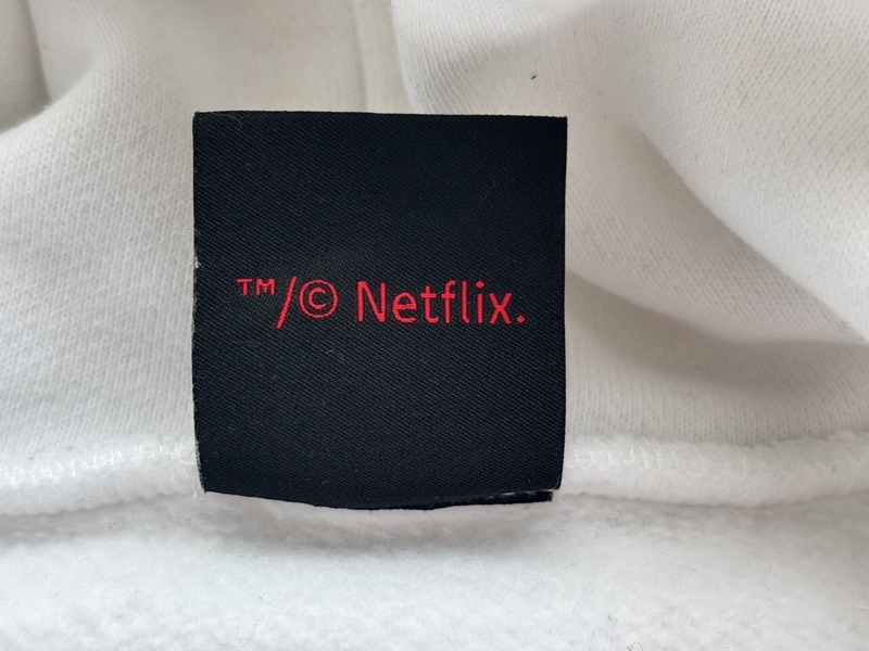 Sฮ12 มือสองขายตามสภาพ GU×STRANGER THINGS ซีรี Netflix เสื้อ สเวตเตอร์ ...