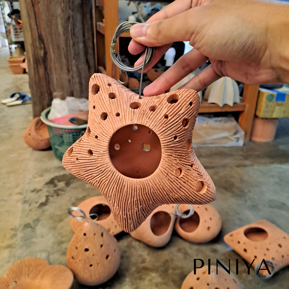 Piniya พินิยา - กระถางต้นไม้ กระถางแขวนต้นไม้ ห้อยแขวน ดินเผา รุ่น ดาว ...