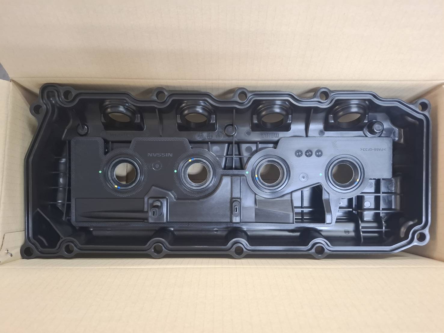 ฝาครอบวาล์ว NISSAN NAVARA D23 , TERRA JD23 เครื่อง YS23 หรือ เครื่อง ...