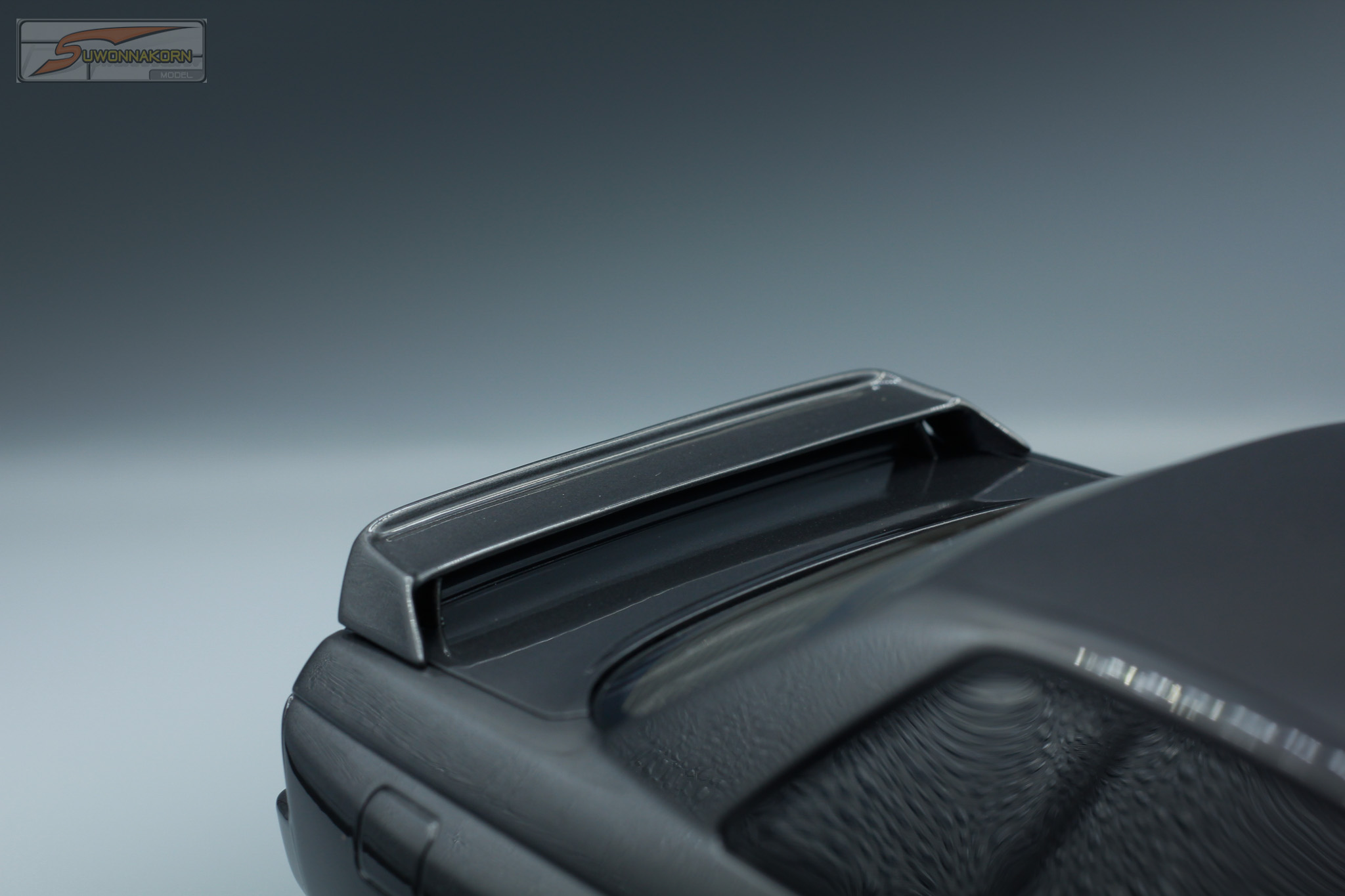 MOTORHELIX 1/18 Nissan Skyline GT-R(R32) Customized Version Gun Grey ...