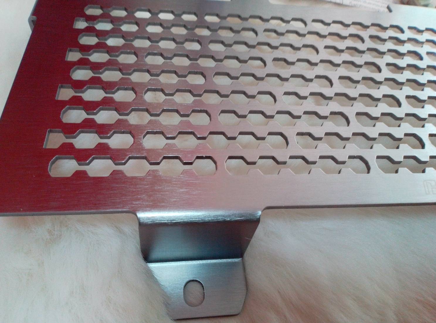 ชุดแต่งแท้ H2C!! ฝาครอบหม้อน้ำ HONDA CB 300R / Radiator cover ...