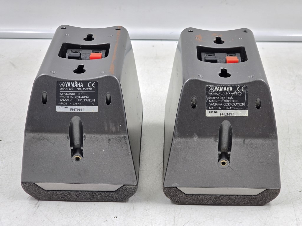 AZ39 ลำโพง 1 คู่ มือสองญี่ปุ่น (N11) YAMAHA NX-AVS70 30-50W 6 โอห์ม ...