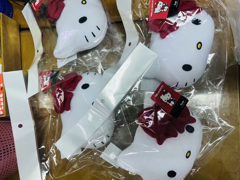 HIC นวมหุ้มเข็มขัดนิรภัย หัวคิตตี้ hello kitty น่ารักสุด นุ่ม กันกระแทก ...