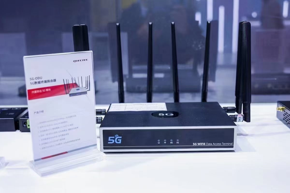 5G 4G Router WiFi 6 Indoor & Outdoor 8 Antennas High-Performance IOT ...