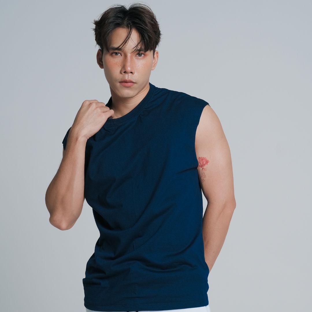 OLIVER MUSCLE เสื้อยืดแขนกุดทรงเกาหลี สีพื้น ผ้านุ่ม ใส่สบายไม่ร้อน ...