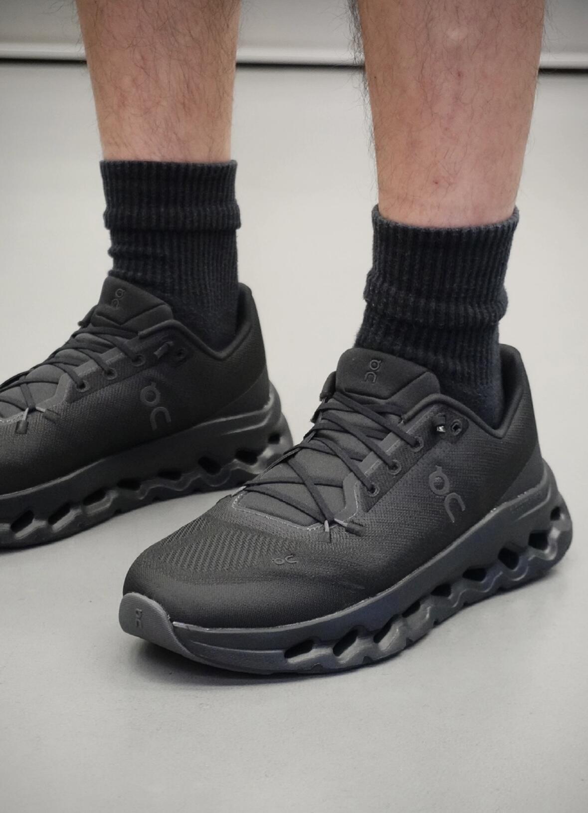 🛒ของแท้100%⭐On Cloudtilt รองเท้าผ้าใบแฟชั่น ทรงกลม กันกระแทก ทนทาน ข้อ ...