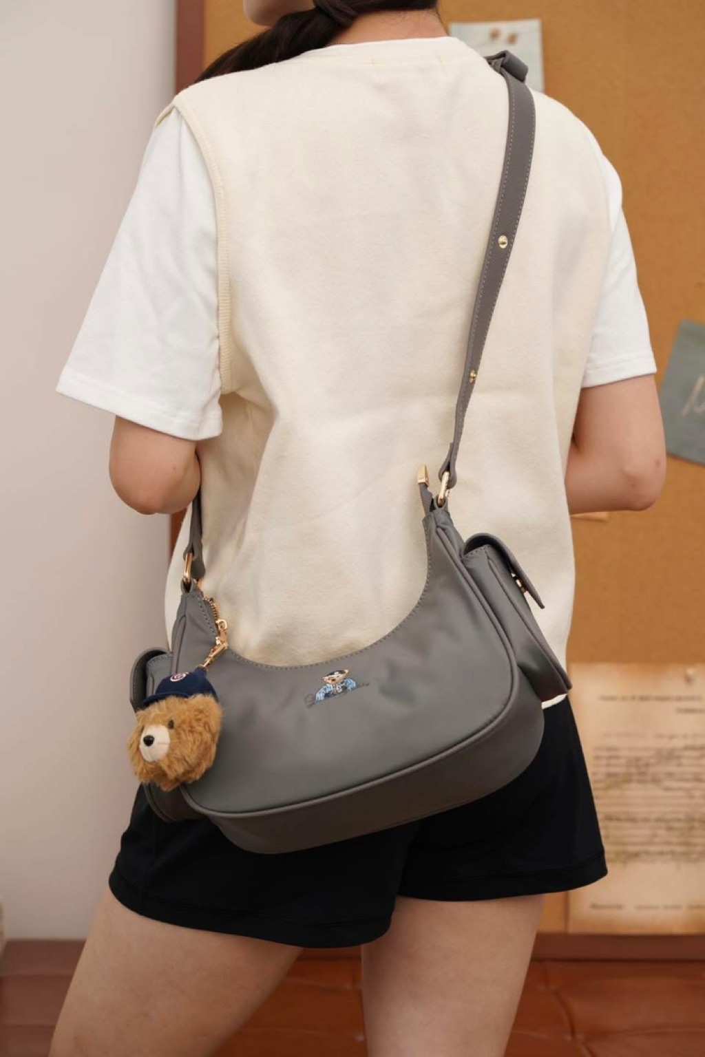 กระเป๋าสะพายไหล่ สะพายข้าง ผ้าไนลอน แบรนด์แท้GUOOBEAR รุ่นGU1650 ...