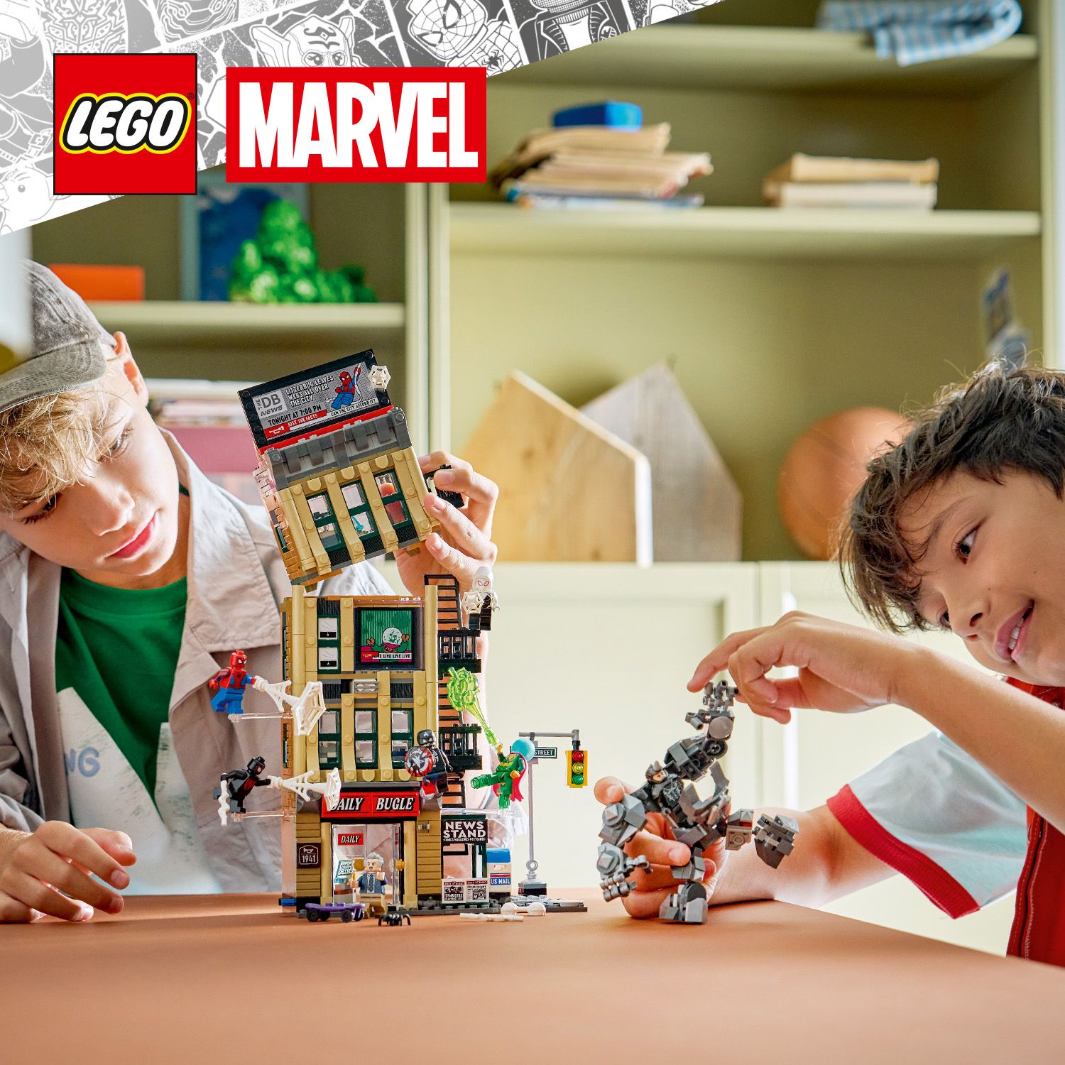 LEGO Super Heroes Marvel 76342 Spider-Man vs. Mysterio: The Daily Bugle ...