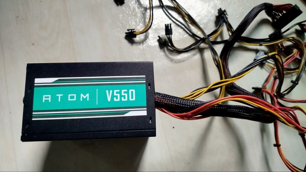 power Atom v550 549wattfullwat | Shopee Thailand