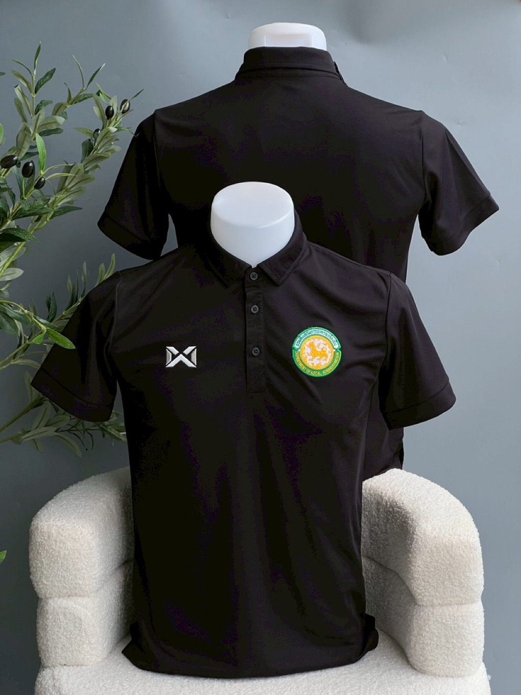 เสื้อโปโล warrix รุ่น linex(ของเเท้) พร้อมงานปักโลโก้ | Shopee Thailand