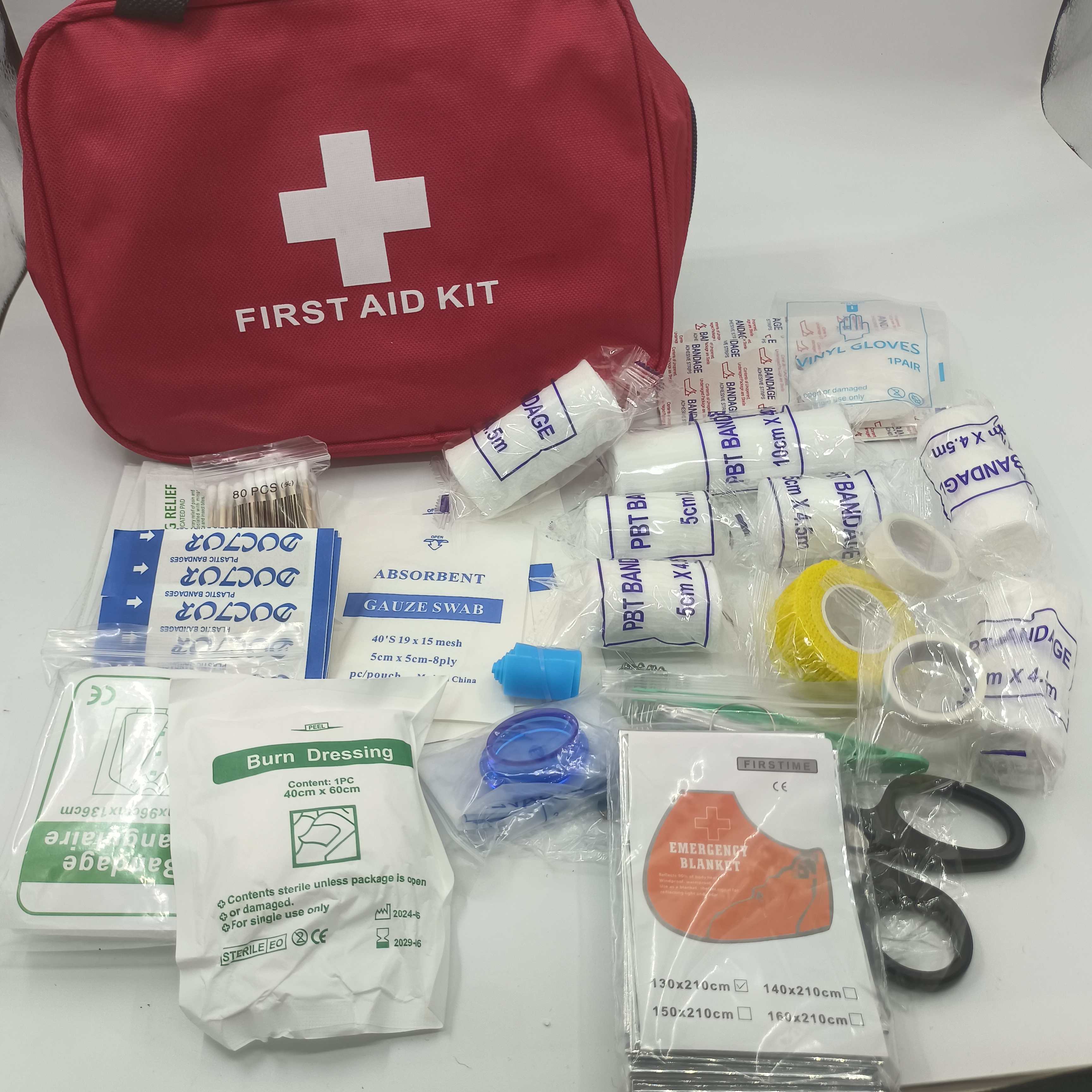 first aid kit ปฐมพยาบาล 152ชิ้น กระเป๋าปฐมพยาบาล อุปกรณ์ทําแผลอุปกรณ์ ...