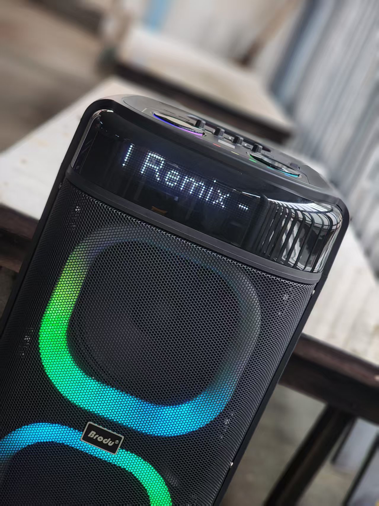 ลำโพงบลูทูธ 60W เบสหนัก BTS-2120 มีไมค์ลอย2+รีโมท1 ดอก8นิ้ว*2 เสียบไมค์+กีตาร์ได้ รองรับAUX TF ...