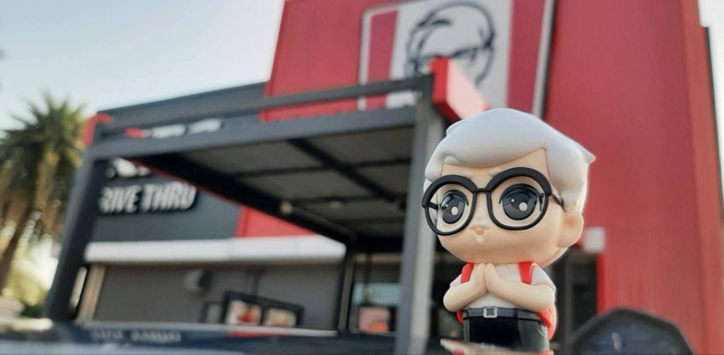 KFC BABY SANDERS COLLECTION STUDENT | Shopee Thailand