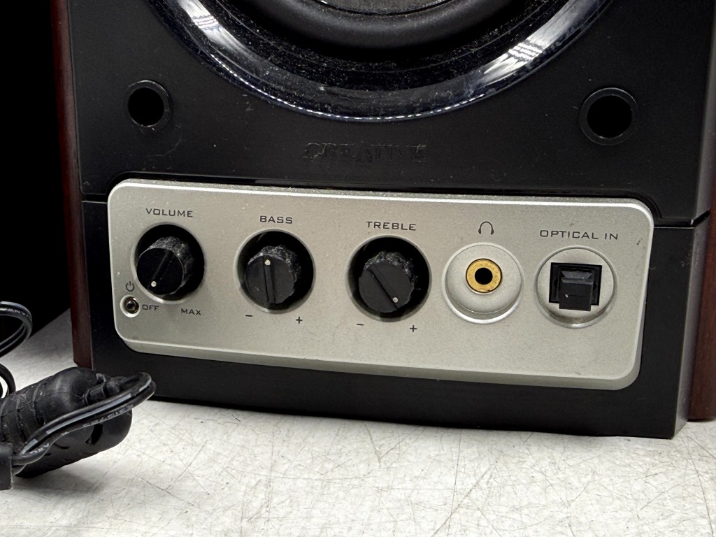 BH68 ลำโพงญี่ปุ่นมือสอง 1 คู่ CREATIVE INSPIRE MONITOR M85-D Woofer 3.5 ...
