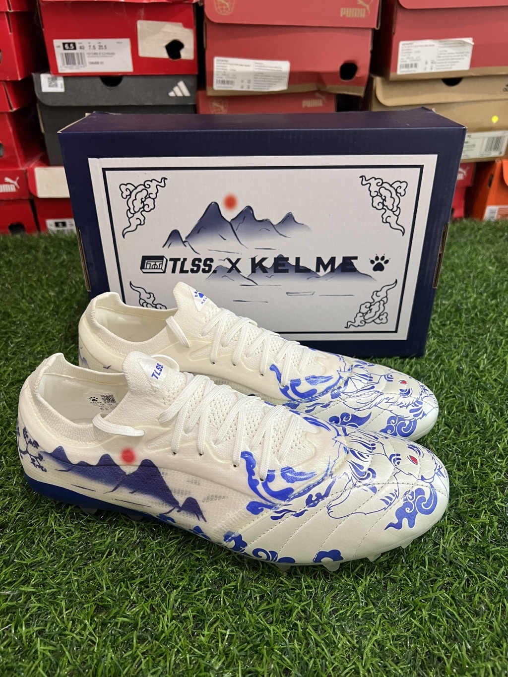 สตั๊ด รองเท้าฟุตบอล (เคลเม่) Kelme X TLSS MG ตัวท๊อป หนังจิงโจ้ | Shopee Thailand