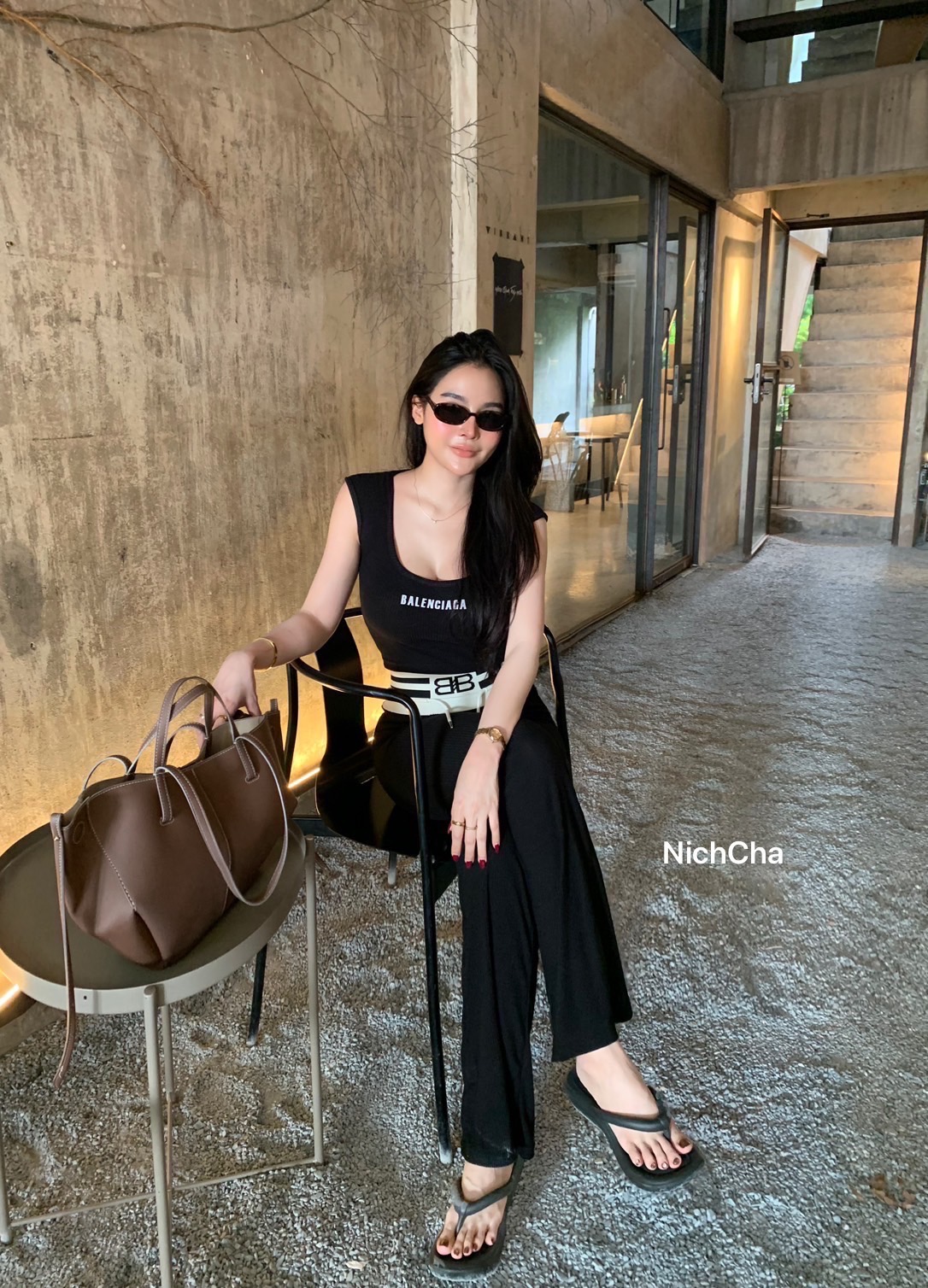 Nichcha Set2ชิ้น - เสื้อแขนกุดคอเหลี่ยม สกรีนอก - กางเกงขาขาม้า เอวสูง | Shopee Thailand