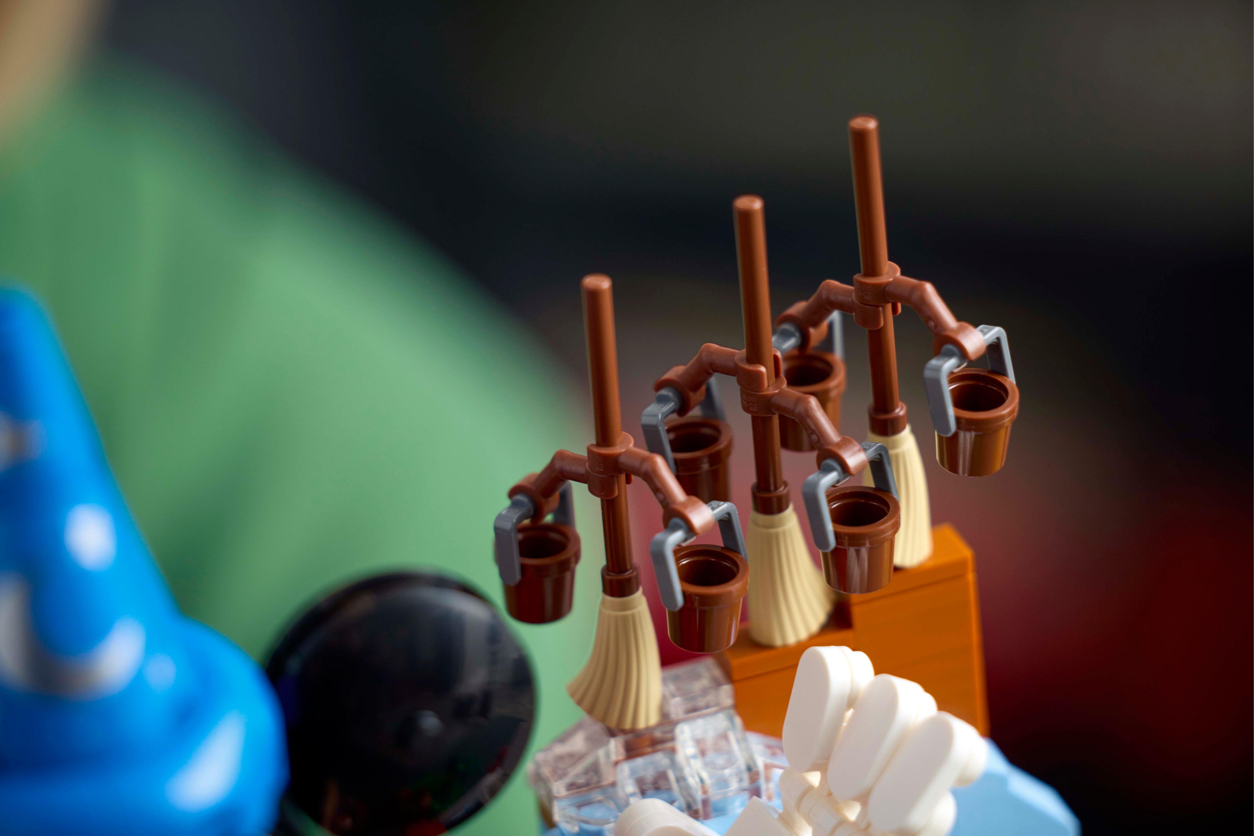 LEGO Ideas 21352 Magic of Disney (1103 Pieces) | Shopee Thailand