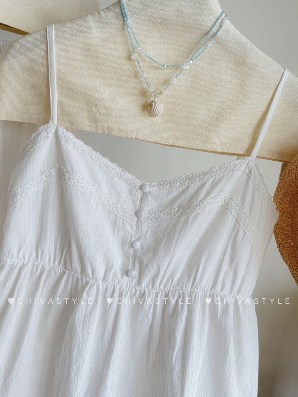 -𝐂𝐡𝐢𝐯𝐚- Sandy cotton set | เซ็ตเสื้อสายเดี่ยวลูกไม้+กระโปรงผ้าคอตตอน ...