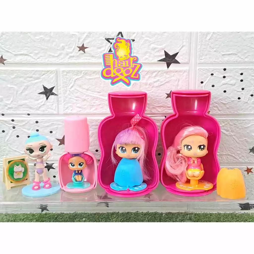 Hair dooz Salon Hairdresser Doll และSky Roxket Blume Doll มือสองของแท้ ...