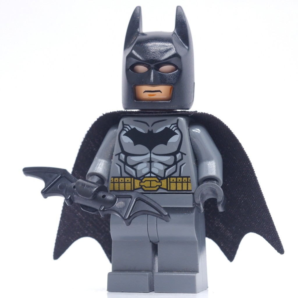 📌[พร้อมส่ง]📌 Batman Gray Suit | DC งานลิขสิทธิ์ของแท้ Ploybrick ...