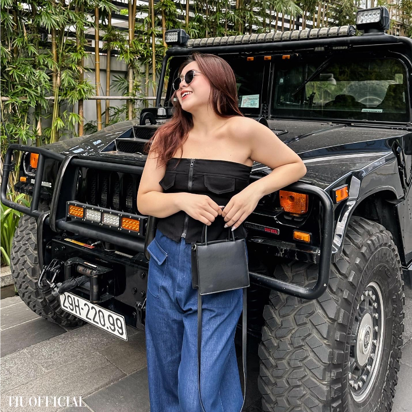 Bigsize เสื้อเกาะอก TUBE วัสดุสีกากีฟอร์มอ่อนเยาว์ - SULLY TUBE (+ค่าพื้น 10%) (ออกแบบโดย T-Ju ...